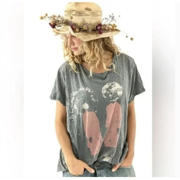 Magnolia Pearl | Tops | Magnolia Pearl After The Disco Star Warrior T ...